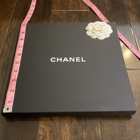 CHANEL | Storage & Organization | Authentic Classic Black And White ...